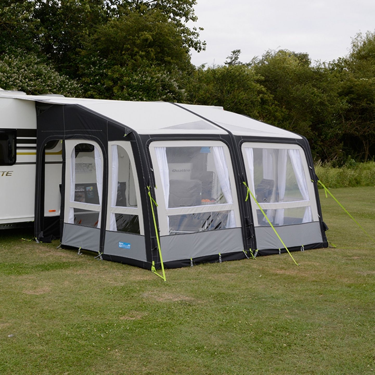 Lufttält Kampa Rally Air Pro 390 Grande Husvagn | Campingvaruhuset